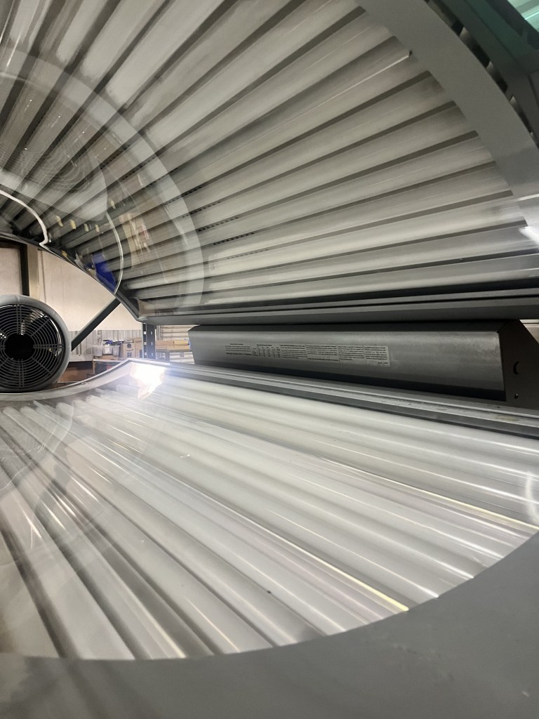 Tanning Beds – Suntan Construction and Repair